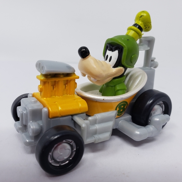 Toys | Disney Mattel Goofy Roadster Plastic Pullback Toy Car Vehicle ...